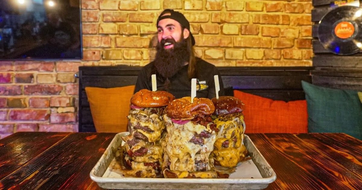 Heaviest Burger Challenge at Rost / Beardtown